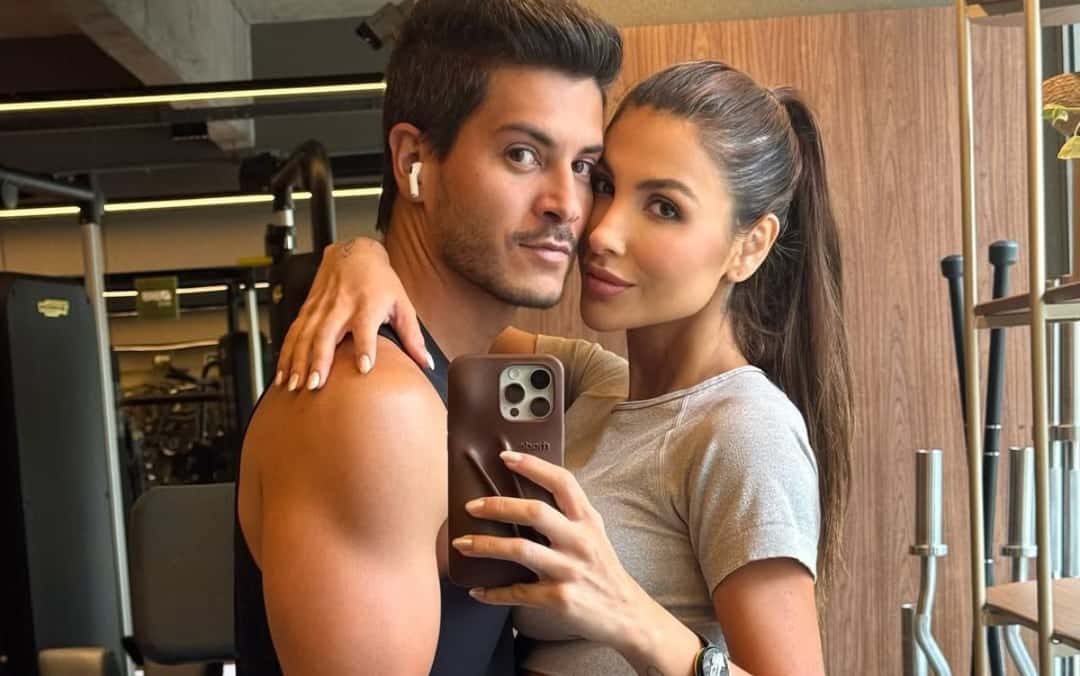 Divórciado há três anos, Arthur Aguiar revela desejo de se casar com Jhenny Santucci - Clube FM ...